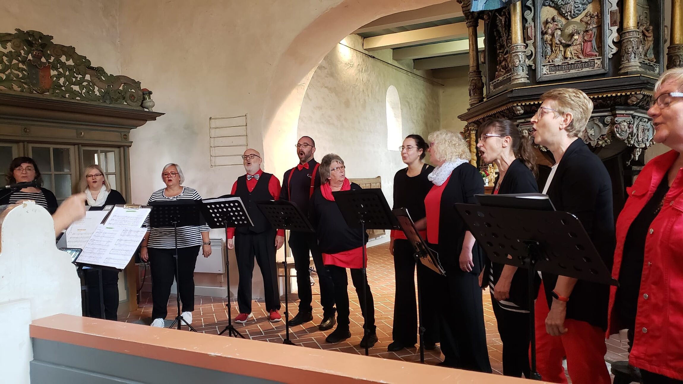 St. Vitus startet mit Konzert von "QuerBeat" in den Advent