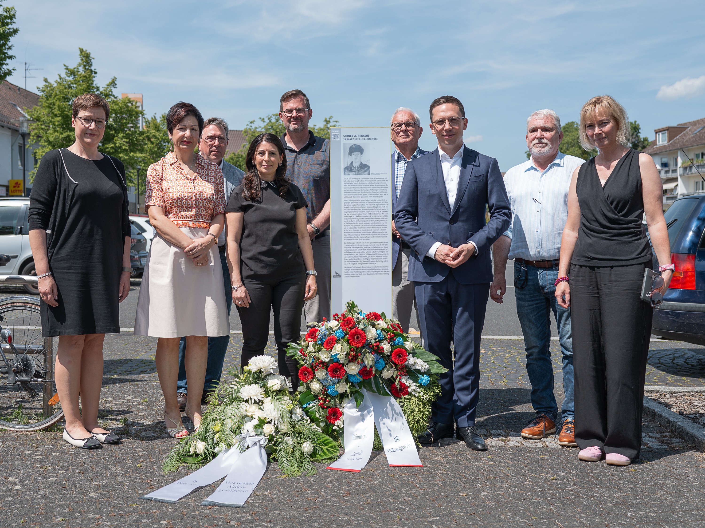 Wolfsburg gedenkt US-Luftwaffenpiloten Sidney A. Benson